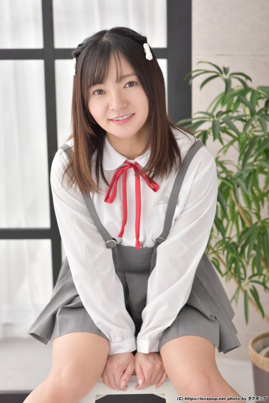 西永彩奈 黒ソックスなプリスカ制服画像 | 女子校生制服フェティシズム